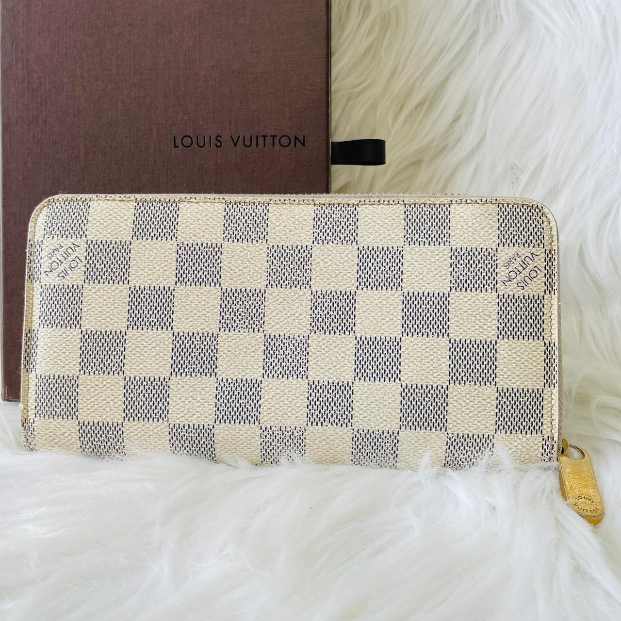 LOUIS VUITTON Damier Azure Zippy Wallet - Katy Luxury Style Japan